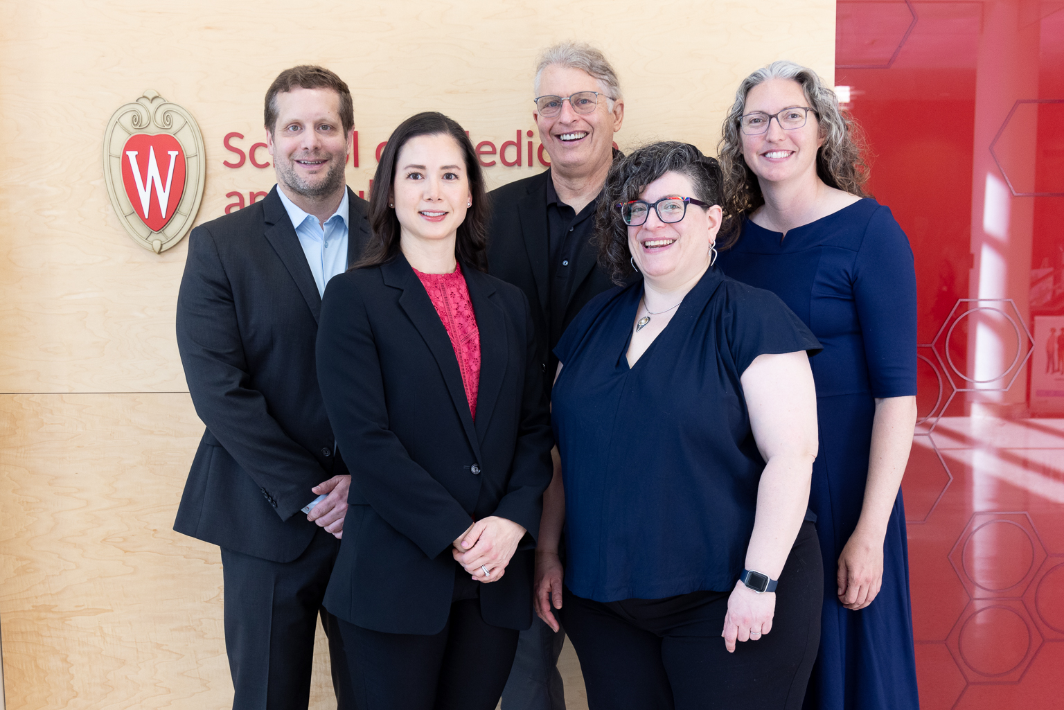 Greg Avey Receives 2023 Dean’s Teaching Award – Department of Radiology ...